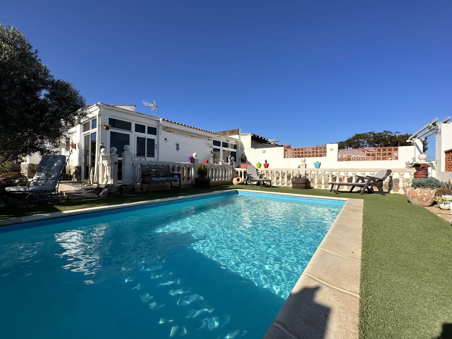 Properties - Blue Reef